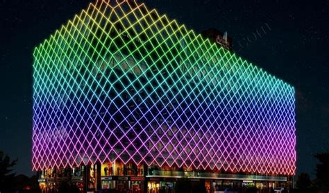 Comparing Led Facade Lights Vs Traditional Exterior Lighting Star