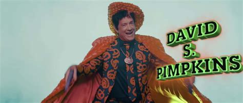 The Story Behind Tom Hanks David S Pumpkins And The Classic Snl
