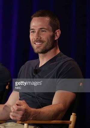 Luke Macfarlane Singing Who Is Luke Macfarlanes Partner All About