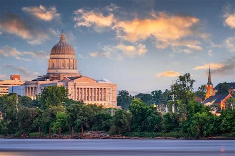 Premium Photo Jefferson City Missouri Usa Downtown View On The