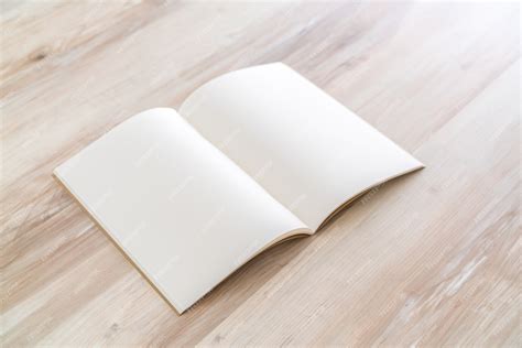 빈 카탈로그 잡지 책 나무 배경까지 조롱 무료 사진