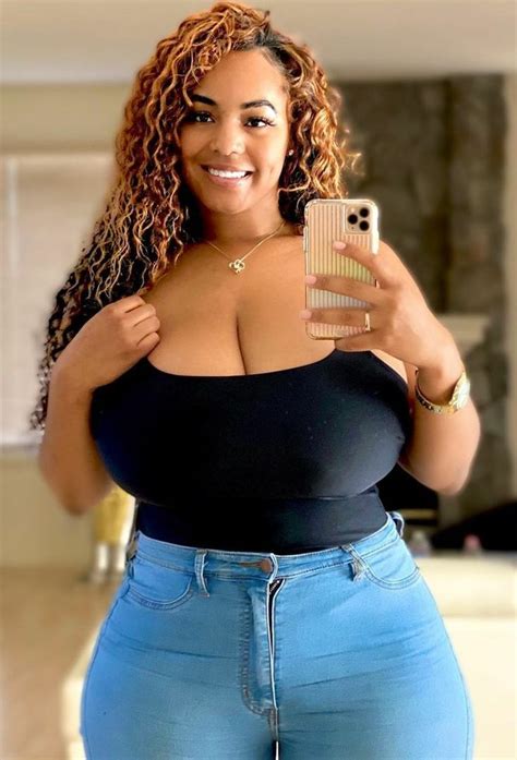 Pin By Wolfrost On I Love This Kurvy Big Girl Fashion Top Heavy