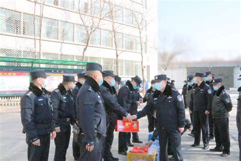 新春慰问送祝福 浓浓关爱凝警心 工作 值班 郭海彦