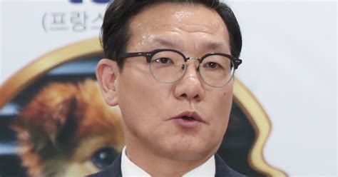 김지운 민주당 울산시당 전 수석대변인 울산 남구을 총선 출마 기자회견