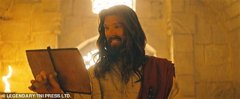 Benedict Cumberbatch Transforms Into Beggar Who Is Mistaken For Jesus