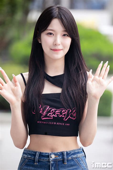 포토 프로미스나인 백지헌 반전있는 꿀깅