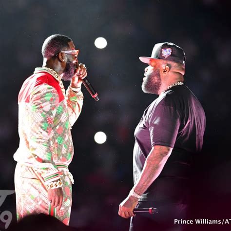 Justin Bieber Goes Full Frontal Nude In Bora Bora