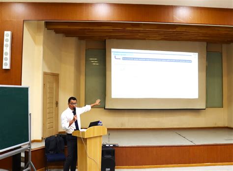 Монголбанкны Дэд Ерөнхийлөгч их дээд сургуулиудын оюутнуудад лекц уншлаа