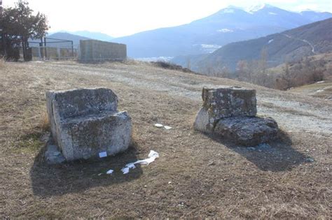 ძლევის ქედის „თამარის სავარძლები“