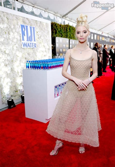 Аня Тейлор Джой в просвечивающем платье dymontiger LiveJournal