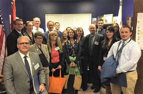 Laura Bratcher Laura Bratcher Twitter