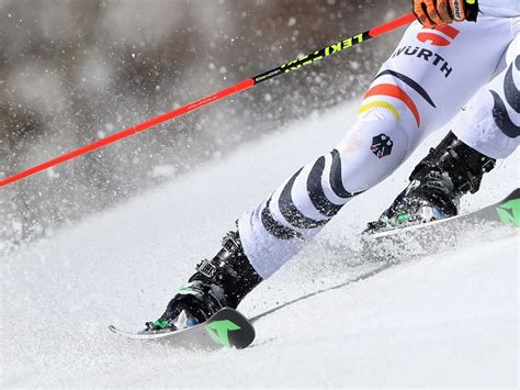 Ski Youngster Max Burkhart 17 Stirbt Nach Trainingssturz Vol At