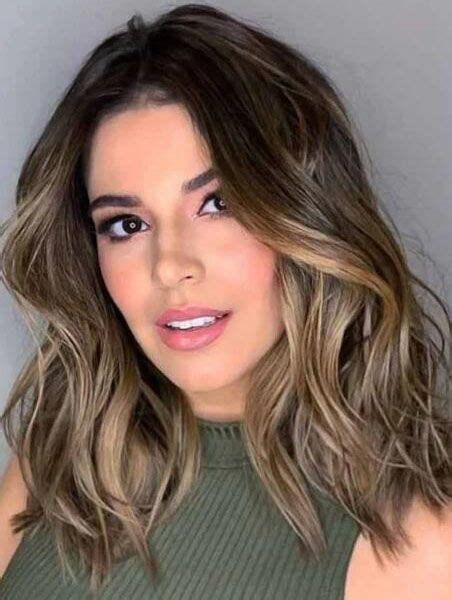 Wigs For Sale Brown Wavy Synthetic Wigs Shoulder Length Lace Wigs In
