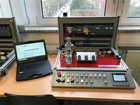Industry 40 Via Drag And Drop With Opc Router At Man