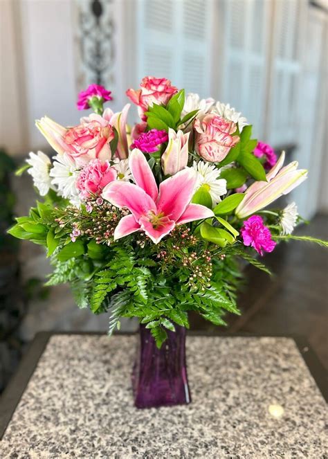 Raspberry Beret Arranged By A Florist In Idaho Falls Id The Rose Shop