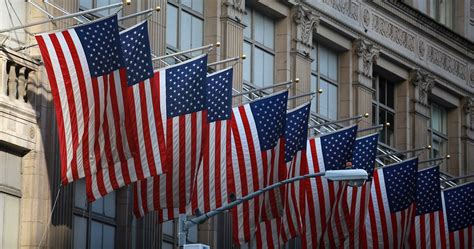 米中間選挙は共和党優位の情勢か、トランプ信者の「現在地」 政策・マーケットラボ ダイヤモンド・オンライン