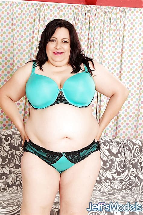 Chubby Brunette Lacy Bangs Porn Pictures Xxx Photos Sex Images