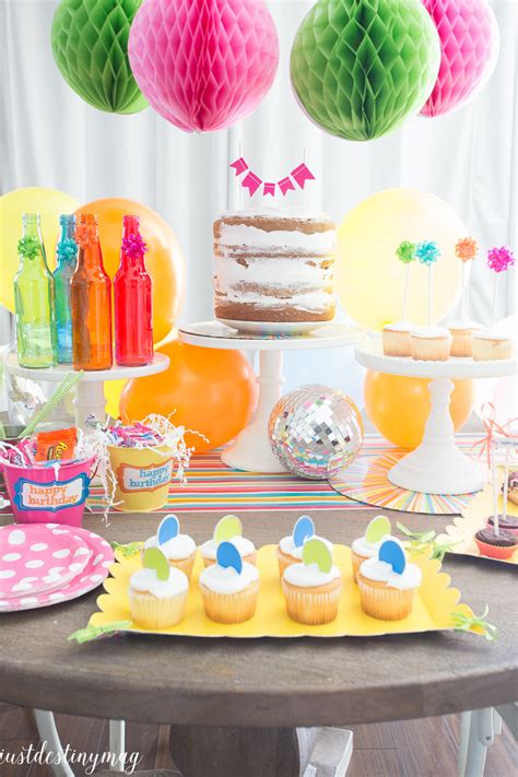 Litaus Birthday Decoration Set Tri Color Birthday Decorations For