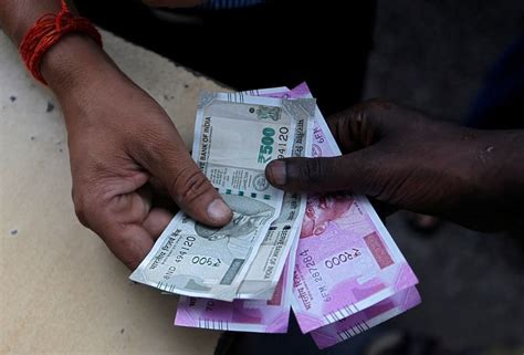 Rupee Posts Biggest Single Day Gain In Nearly 1 12 Mths On Dollar