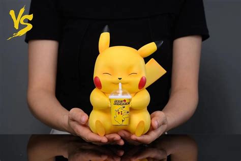 Vs Pikachu Statuecorp