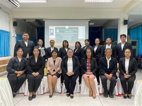 🎓📖เราสัญญาว่า…เราจะพัฒนานักเรียนให้เต็มศักยภาพ👨🏻‍🏫📚 วันอังคารที่ 4