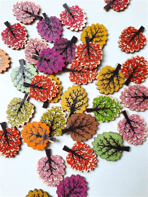 1 Inch 8 Pack Tree Buttons 2 Hole Vintage Look Wood Buttons Etsy