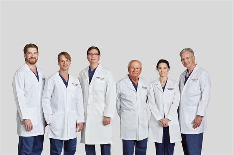 Dr Taylor Gist The Neurosurgical Group Of Texas Houston Tx