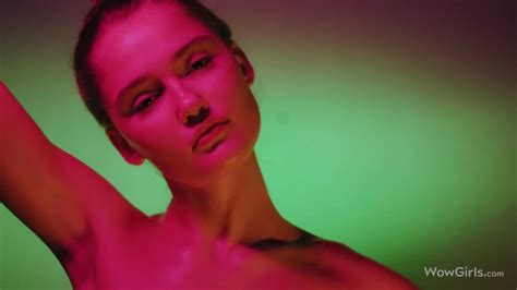 Flashing Colors Of Slippery Hot Free HD Porn Bingato