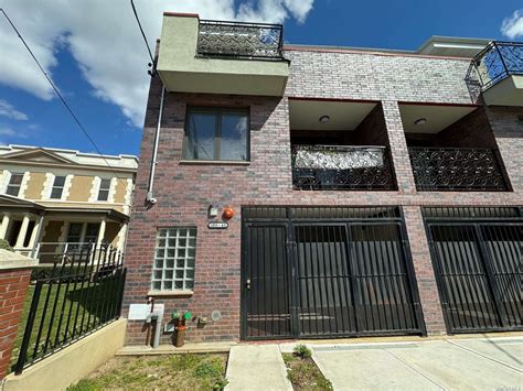 108 45 Sutphin Blvd Jamaica NY 11435 Redfin