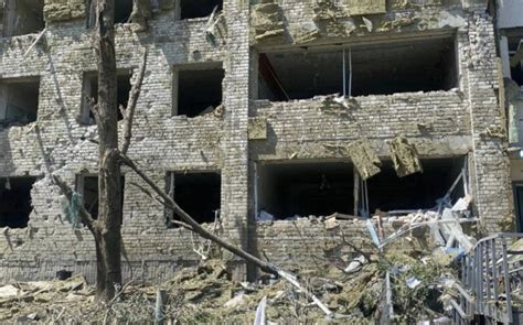 Росіяни обстріляли лікарню у Гуляйполі є загиблі та поранені ФОТО Читайте на Ukr Net