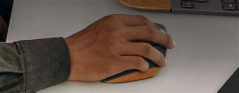 Lenovo Go Wireless Vertical Mouse Dc Online Computer Store