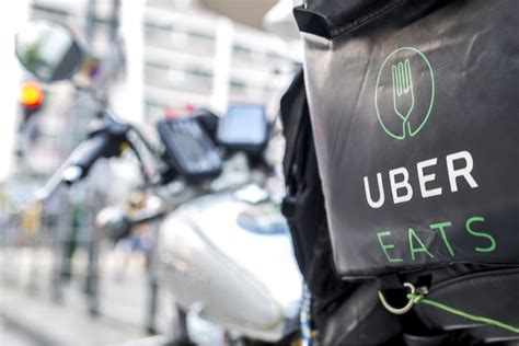 Uber Eats Pilots Program To Use Robots Avs For Food Deliveries Beebom