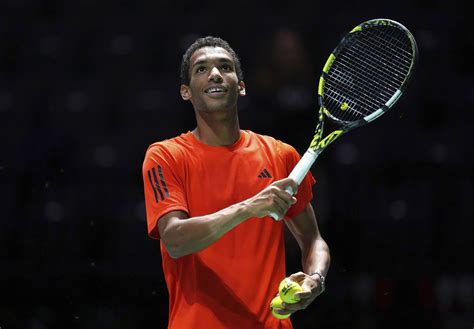 Shapovalov Et Auger Aliassime Aident Le Canada à Simposer Contre La
