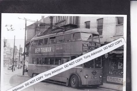 London Transport C3 Type Trolley Bus No 309 On Route 609 Photo