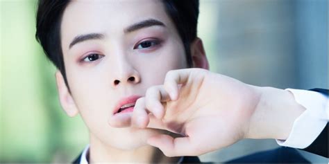 Astros Cha Eun Woo Reveals An Idol Star Expressed Interest In Him