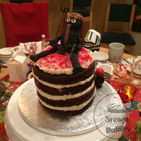 Krampus Naked Cake Choco Cocos How To Make Cake Desserts