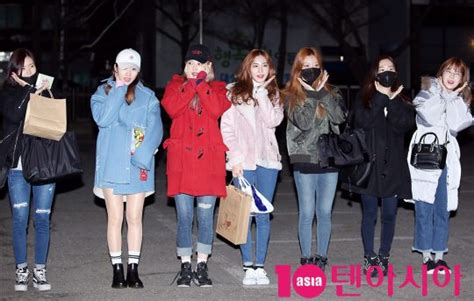 Ten Photo 소나무 상큼 발랄 텐아시아