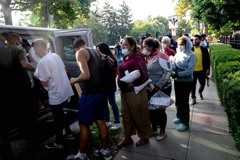 Estados Unidos Expulsará Migrantes Venezolanos A México Y Solo Dará