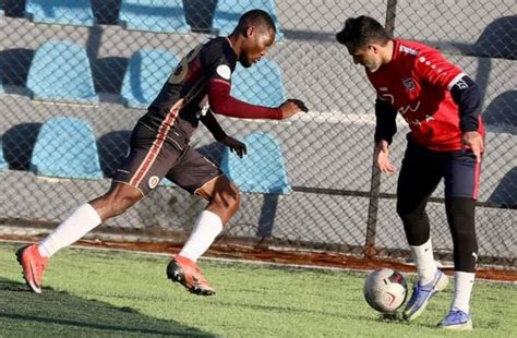 النجمة يفوز على سبورتينغ ودياً 23 El Maestro Sport