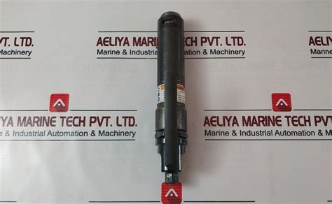 Aeliya Marine Tech Pvt Ltd Ingersoll Rand 182 Needle Scaler