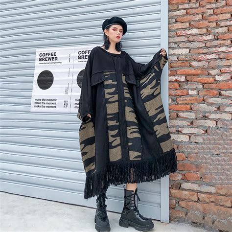 [eam] женское камуфляжное длинное платье с разрезом большого размера новинка круглый вырез