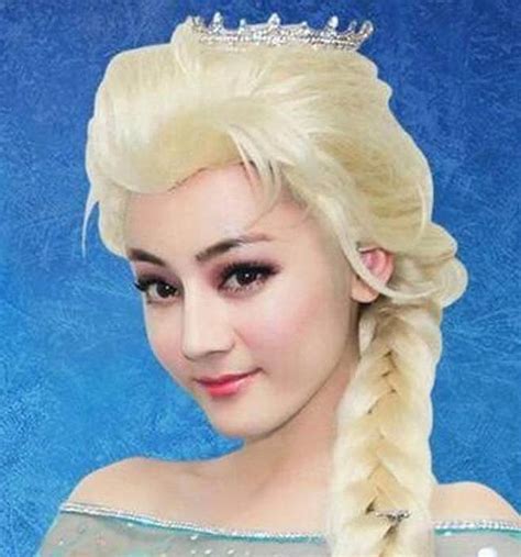 女星們的二次元裝扮，熱巴實力cos，但你見過這樣的趙麗穎嗎 每日頭條