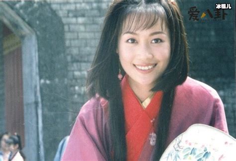 梁小冰老公是谁呢？网传梁小冰被爆出轨是真的吗？ 明星 冰棍儿网