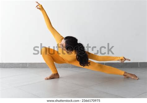 Lunge Variations Images Stock Photos D Objects Vectors Shutterstock