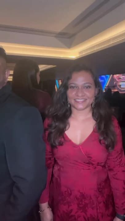 Should You Prioritize Your Professional Or Personal Life On An Office Suneth Samarakoon