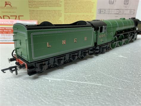 Hornby R3832 Lner Thompson Class A23 4 6 2 Edward Thompson No500
