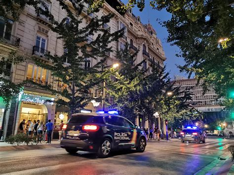 Detenidos Tres Jóvenes En Madrid Por Robar Al Tirón Un Cordón De Oro En