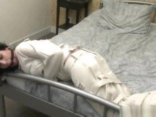 Rubber Straitjacketed Patient Gets Bondage HQ XXX Website Pics