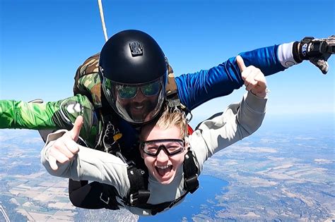 Is Skydiving Safe Parachute Ottawa