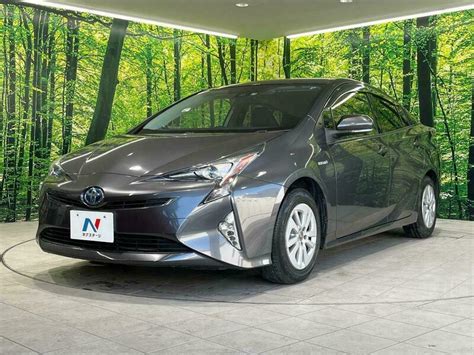 Used 2017 TOYOTA PRIUS ZVW50 SBI Motor Japan